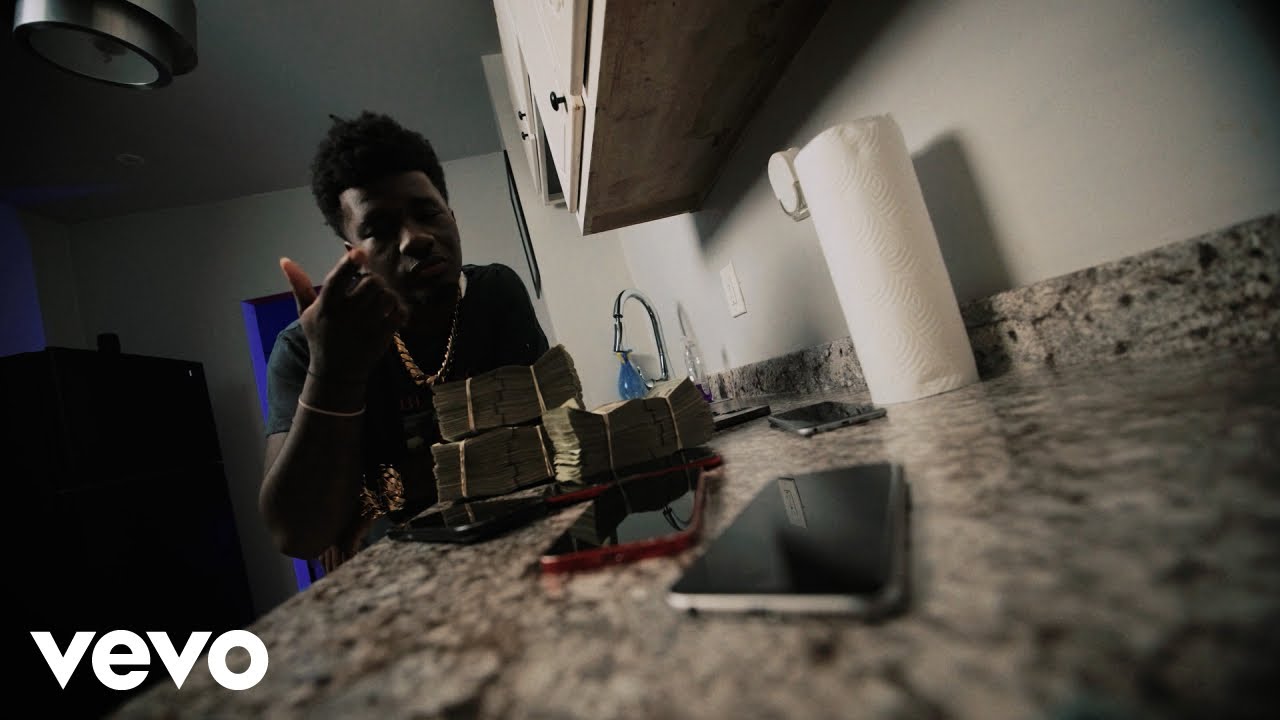 Trigga500k - trap never klosed. (Official Video)