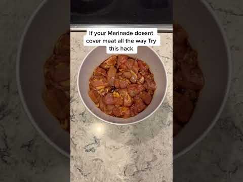 Soak up marinade with paper towel for perfect meat #fok #kitchenhack
