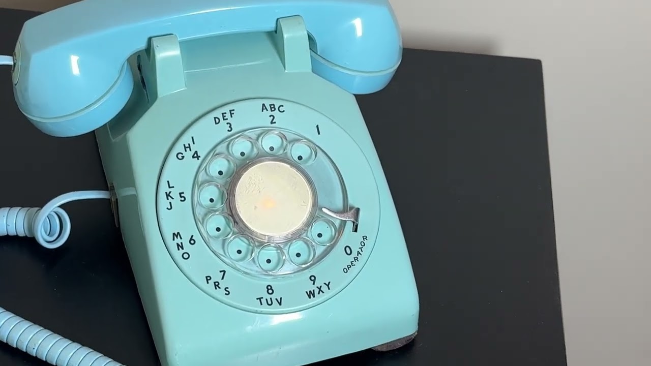 Vintage Blue Rotary Phone RINGING demo Western Electric