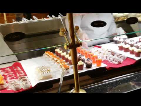 Surrey BC's Green lettuce Indian style chinese restaurant. Mamma mia Gelato ice cream desi style