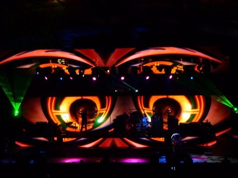 tool live at König-Pilsener-Arena, Oberhausen, Germany 2006. 10,000 days tour.