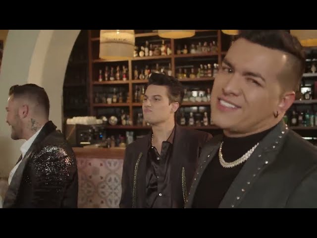 Pipe Bueno – Guaro (remix) (part. Carin León, Jessi Uribe, Alzate ...