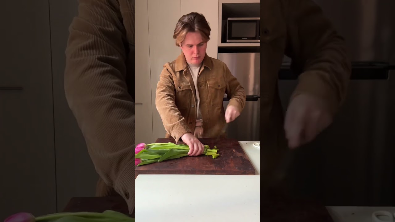 Make tulips last longer #flowertips#tulips#flowerslastlonger