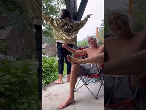 🖤 | Ezra Miller and Matisyahu Chill Out After Tour | 30.08 #EzraMiller #Matisyahu #shorts