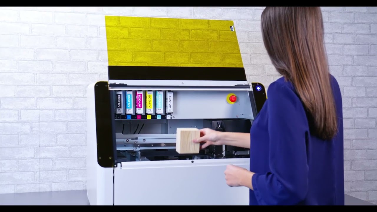 Introducing the VersaSTUDIO BD-8