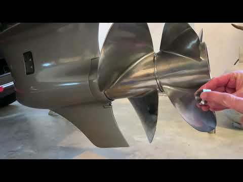 How to change the gear oil in a Volvo Penta Duoprop outdrive