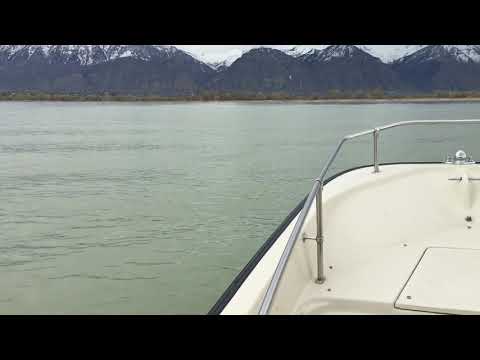 Boston Whaler 15’ on Utah Lake early Spring