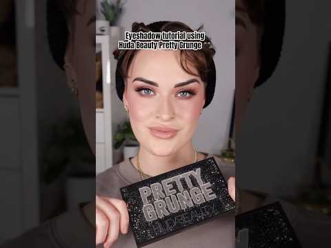 Soft mauve eyeshadow look using Huda Beauty Pretty Grunge palette 🖤 #hudabeauty #eyeshadowtutorial