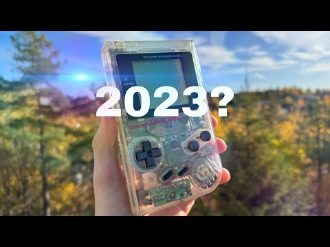 WHAT NINTENDO GAMEBOY SHOULD YOU BUY?