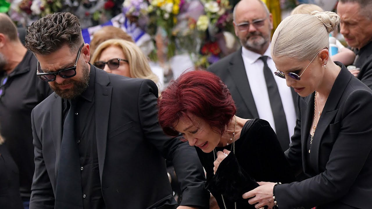Sharon Osbourne’s Tearful Peace Sign Tribute At Ozzy’s Funeral ...