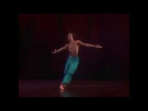 Farouk Ruzimatov - Solo from ‘Le Corsaire' (1991)
