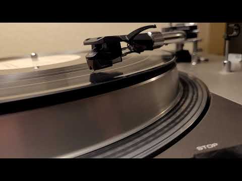 Technics SL-1100A Overview