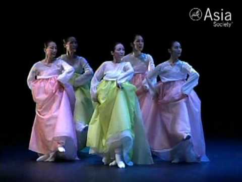 Sneak Preview: Taintless Spring (Korean dance)