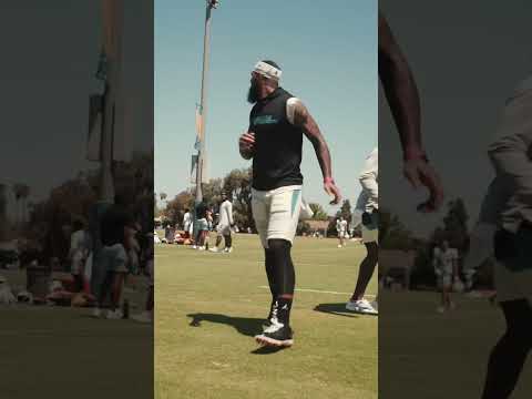 KEENAN ALLEN vs PACMAN JONES WALK BALL CHALLENGE 👀