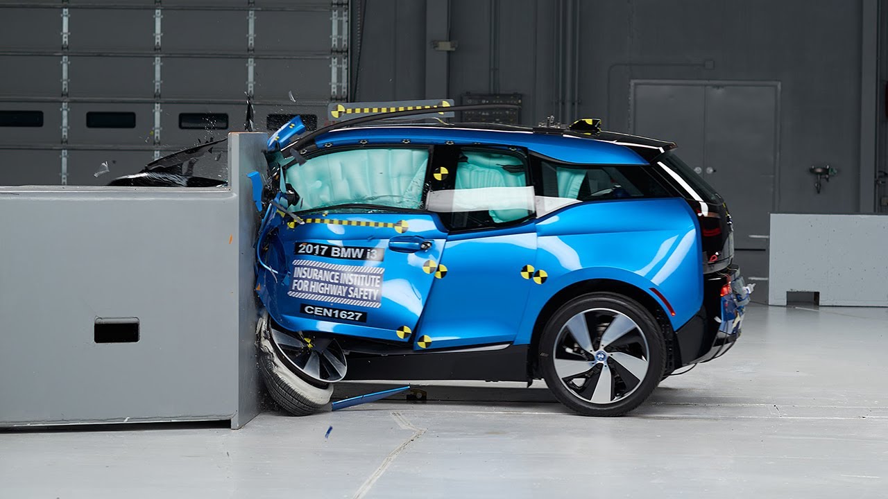 2017 Tesla Model S Isn’t Worthy Of IIHS Safety Award, Neither Is The ...