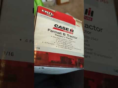 Farmall B Tractor Ertl diecast car episode 266