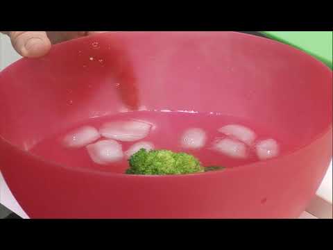 How To Blanch And Refresh Vegetables?