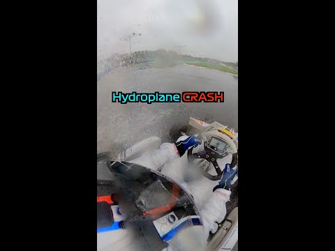 HYDROPLANE CRASH in Karting...