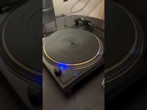Technics SL-1210G Turntable 😍 #technics #turntable #vinylcommunity