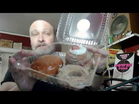 #skippysimon SK'S DONUTS RULE!!! #mukbang #unboxing #review #comedy #funny #humor #lol