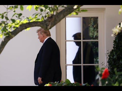 Panetta: Senior officials undermining the president 'puts the country at risk'
