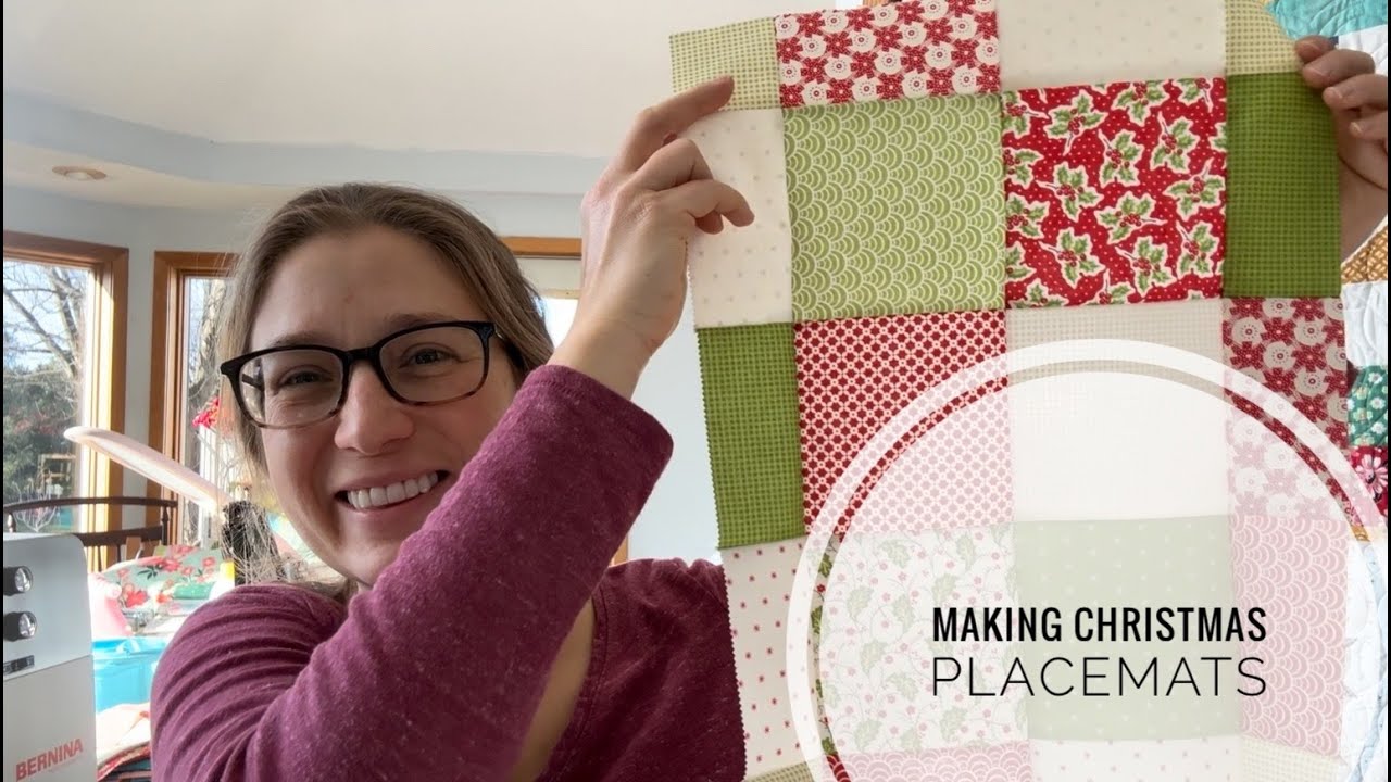 Christmas quilted placemats, Making patchwork Placemats, charm pack pattern, VLOG
