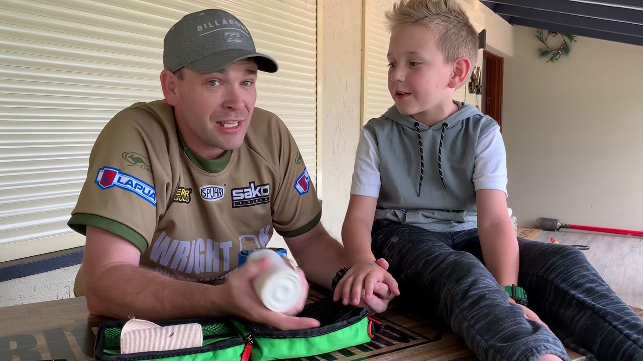 Snake bite kit review and first aid