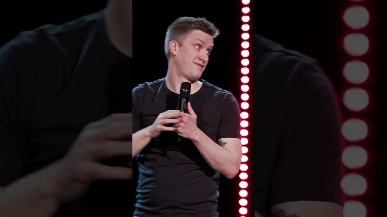 Trigger warnings #danielsloss #standup #standupcomedy #funny #streammyspecials