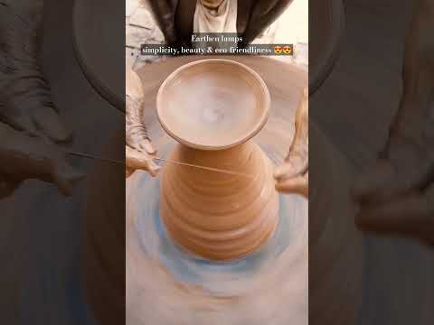 Earthen lamps - simplicity, beauty & eco-friendliness 😍😍 #diya #diwali #artisans