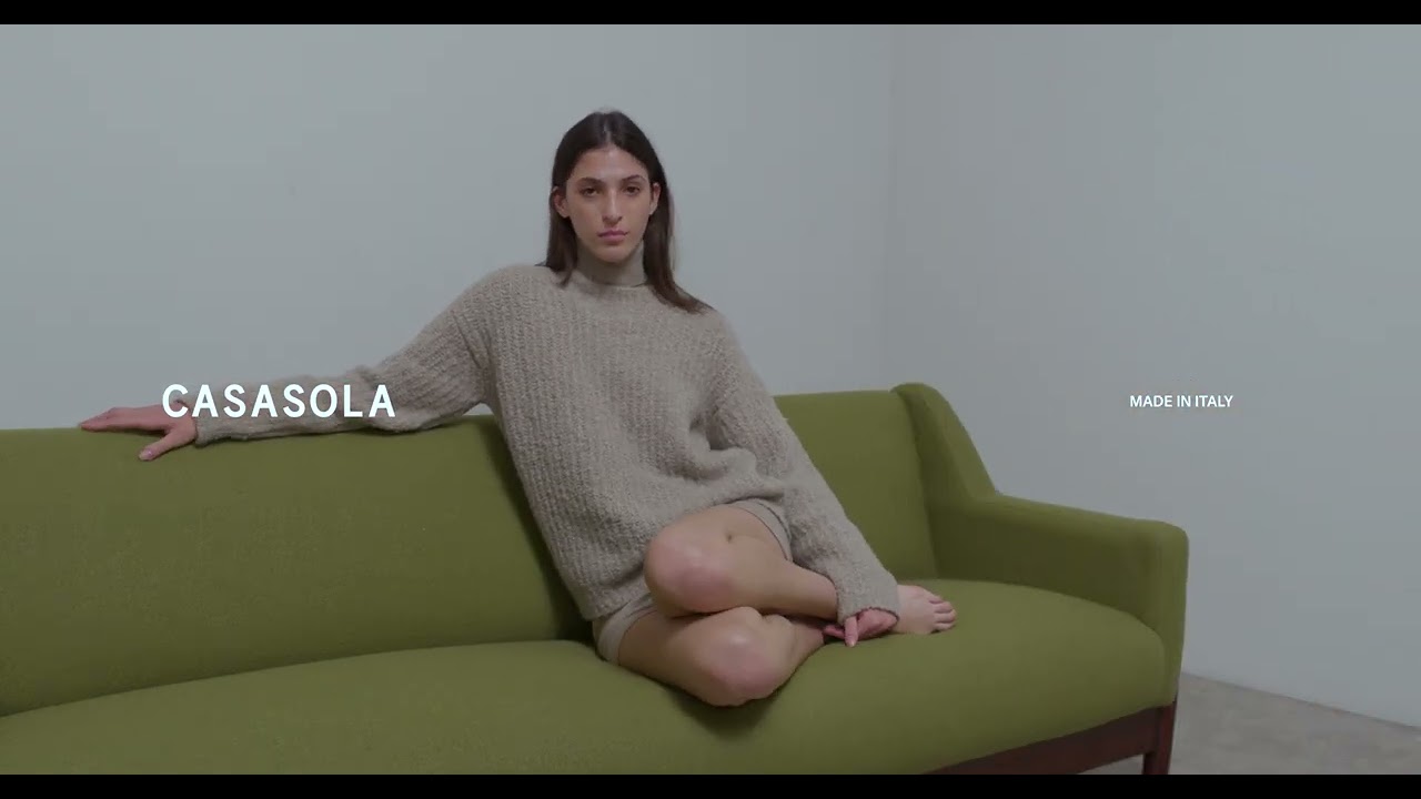 Essential Knitwear. Made in Italy.
