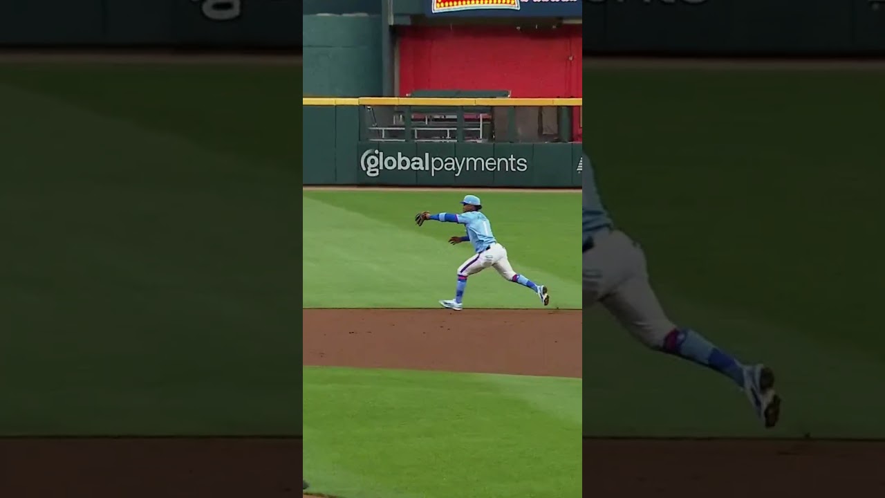 Ozzie Albies with the jump throw! 😮‍💨