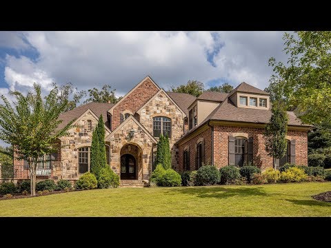 906 Altamira Lane Sandy Springs, GA 30350