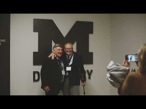 Alumni tour newly renovated School of Dentistry building during the 2022 DDS Reunion Weekend