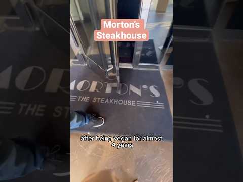 Morton’s Steakhouse review from an ex-vegan 🥩 #exvegan #mortonssteakhouse #steakhouse