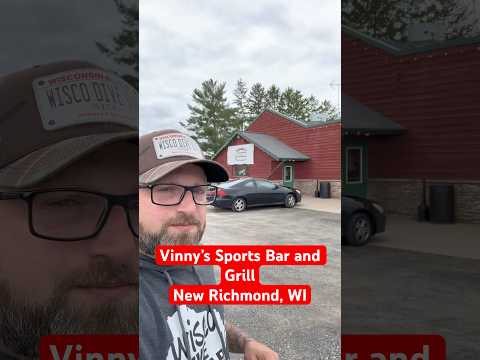 Vinny’s Sports Bar and Grill in New Richmond, WI #vlog #sunday #wisconsin #food #travel