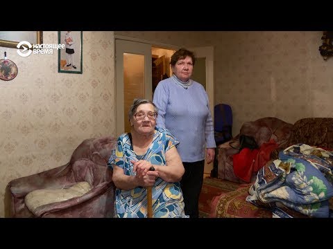 Two Babushkas – The Russian Reader