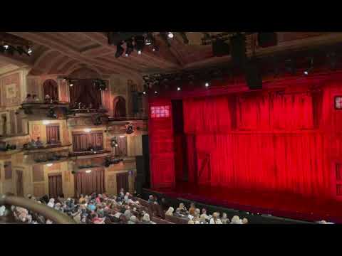 Quick Clip of the Winter Garden Theatre - Music Man - Broadway, New York