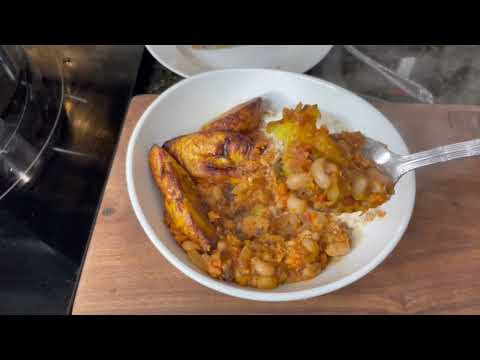 Cook Dinner with me: How to make Ghanaian beans stew with plantains| Beans stew& K)k))
