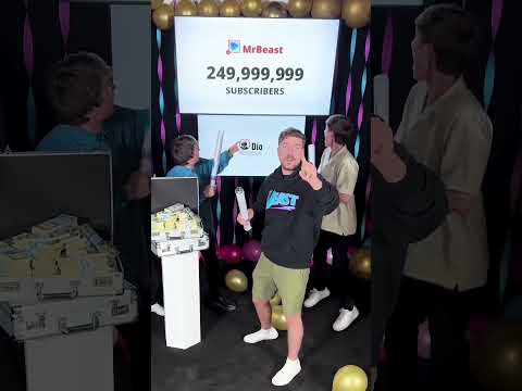 Iβm Giving My 250M Subscriber $25,000