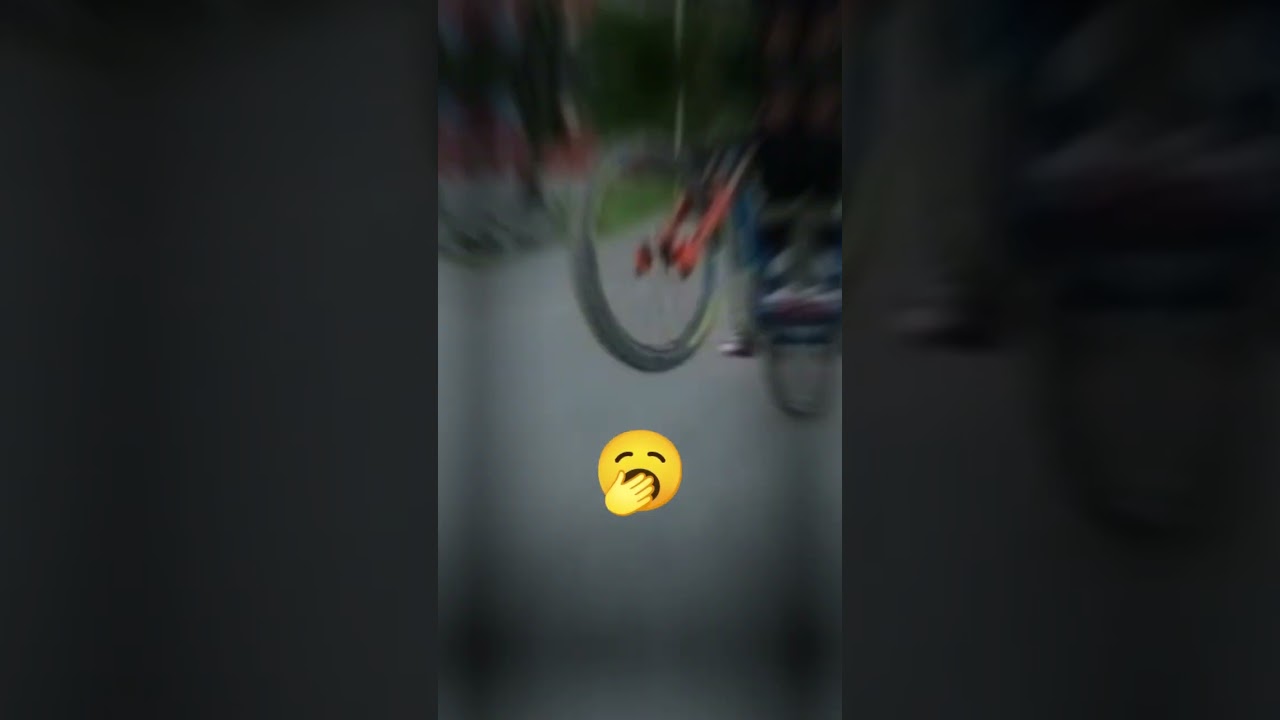 photo 1 between photo 2