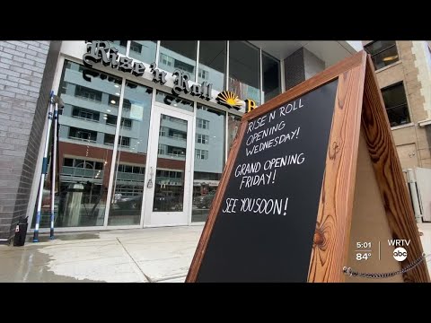 Rise'n Roll Hiring for New Location