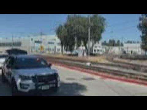 Sheriff: gunman in Calif. appeared to target victims
