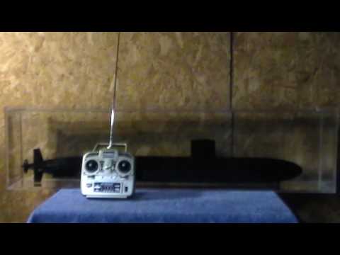 Los Angeles Class 688i fast attack submarine model: Special capability model with LED's and more!