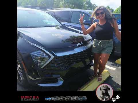 Sanaz just scored a 2025 Kia Sportage and we’re OBSESSED! 😍🔥 #familykia