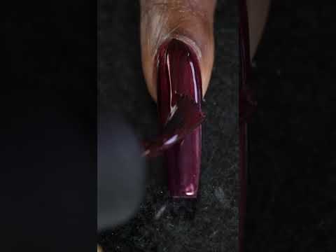 Vampy Red With Shimmer 😍💋 (OPI Jewel Be Bold) #Shorts #nails #OPI