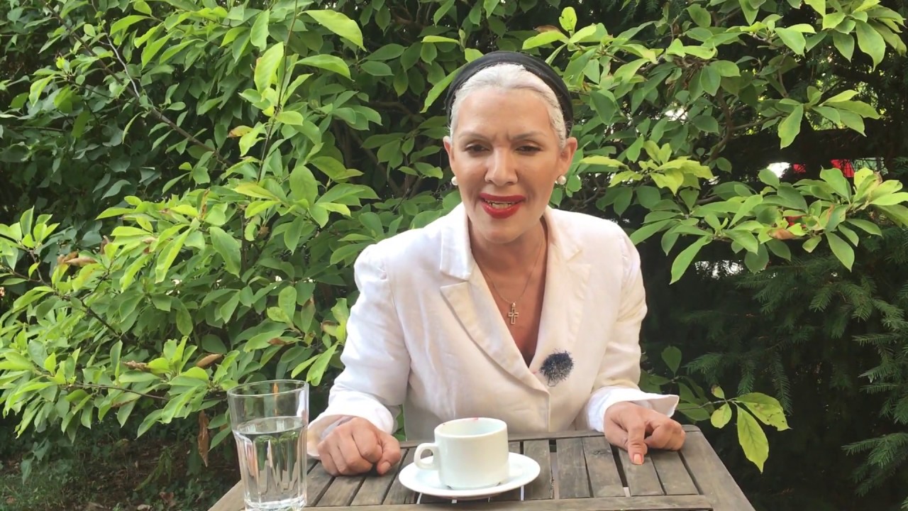 Video – Offizielle Website von Aida Loos