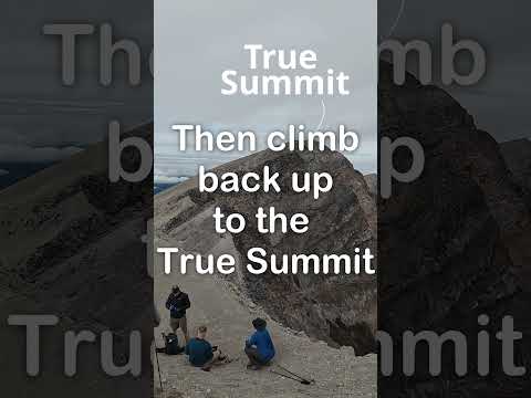 Hiking to the True Summit on Mount Saint Helens #hiking #sota #summitsontheair #shorts #volcano