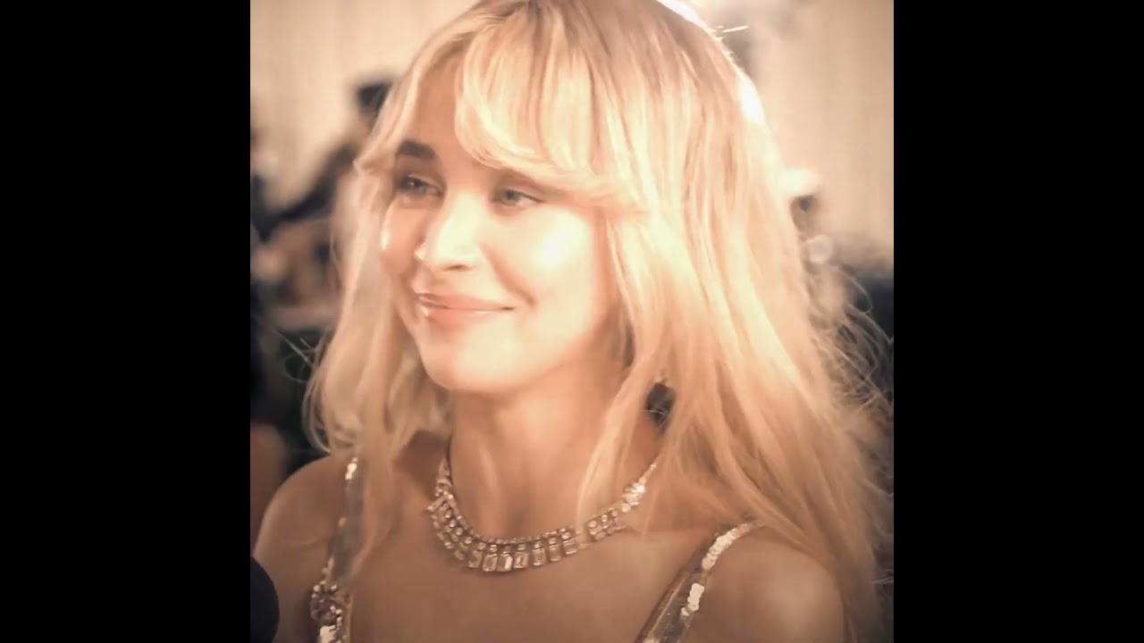 Isn't she so cute? #sabrinacarpenter #edit