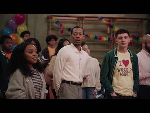 "Does anyone know what the R stands for?" Gregory & Janine S03E06 [3/8] Abbott Elementary