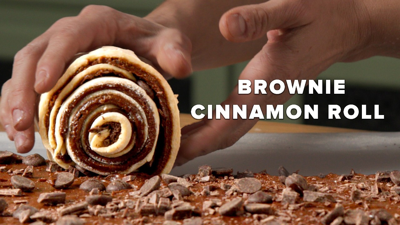 The Internet’s Favorite Dessert Mashup: Cinnamon Roll Brownies